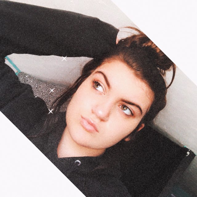 Bella Glover Favorites Moves, TV & Books | Likewise, Inc